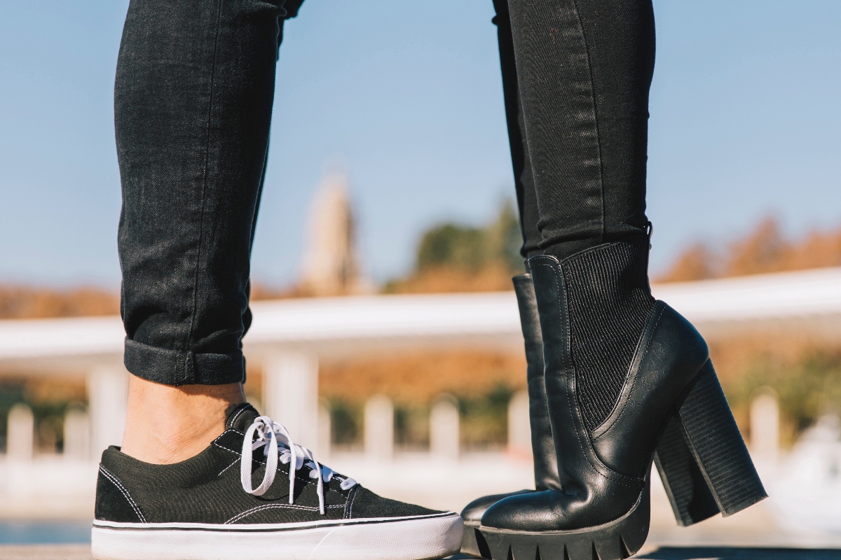 Tacones vs. Tenis en la CDMX: ¿Qué prefieres? - 12 de octubre,...